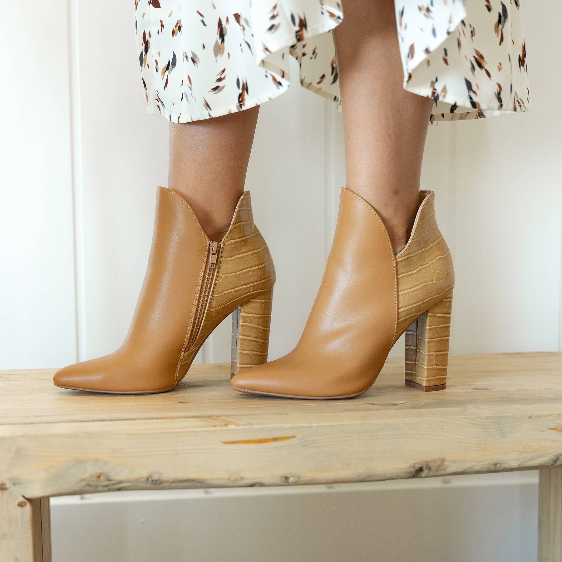 Skye Bootie - Caramel – Indie & Co.
